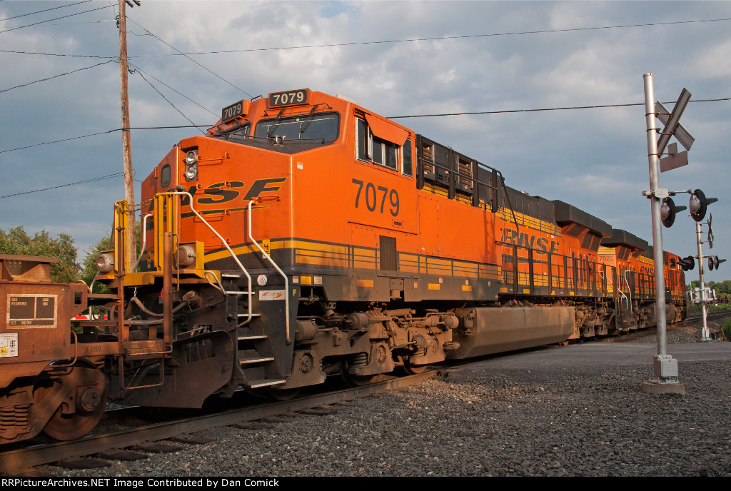 BNSF 7079 - 8/20/2014